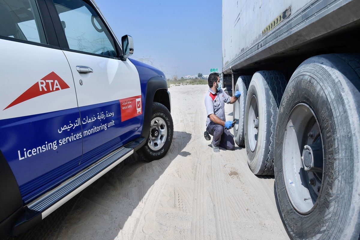RTA carries field inspection of vehicle tyres in Dubai