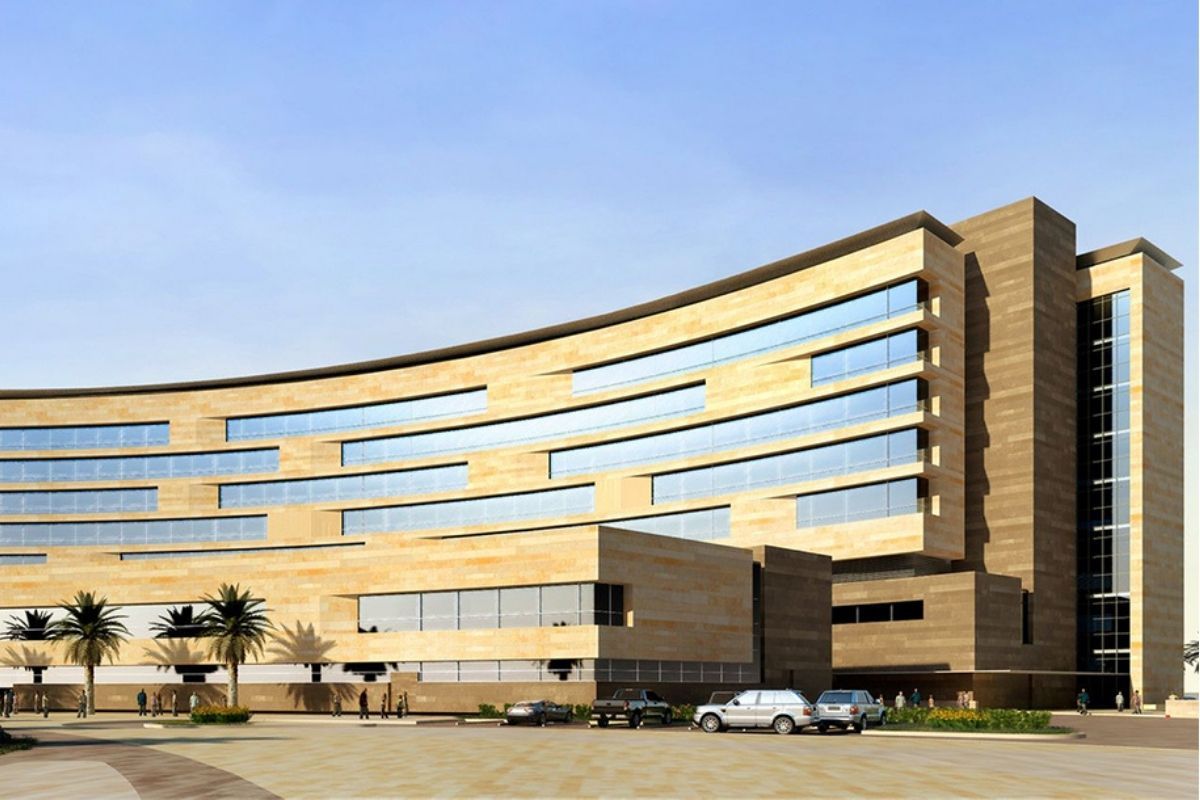 Zayed Military Hospital Awards UAE Board