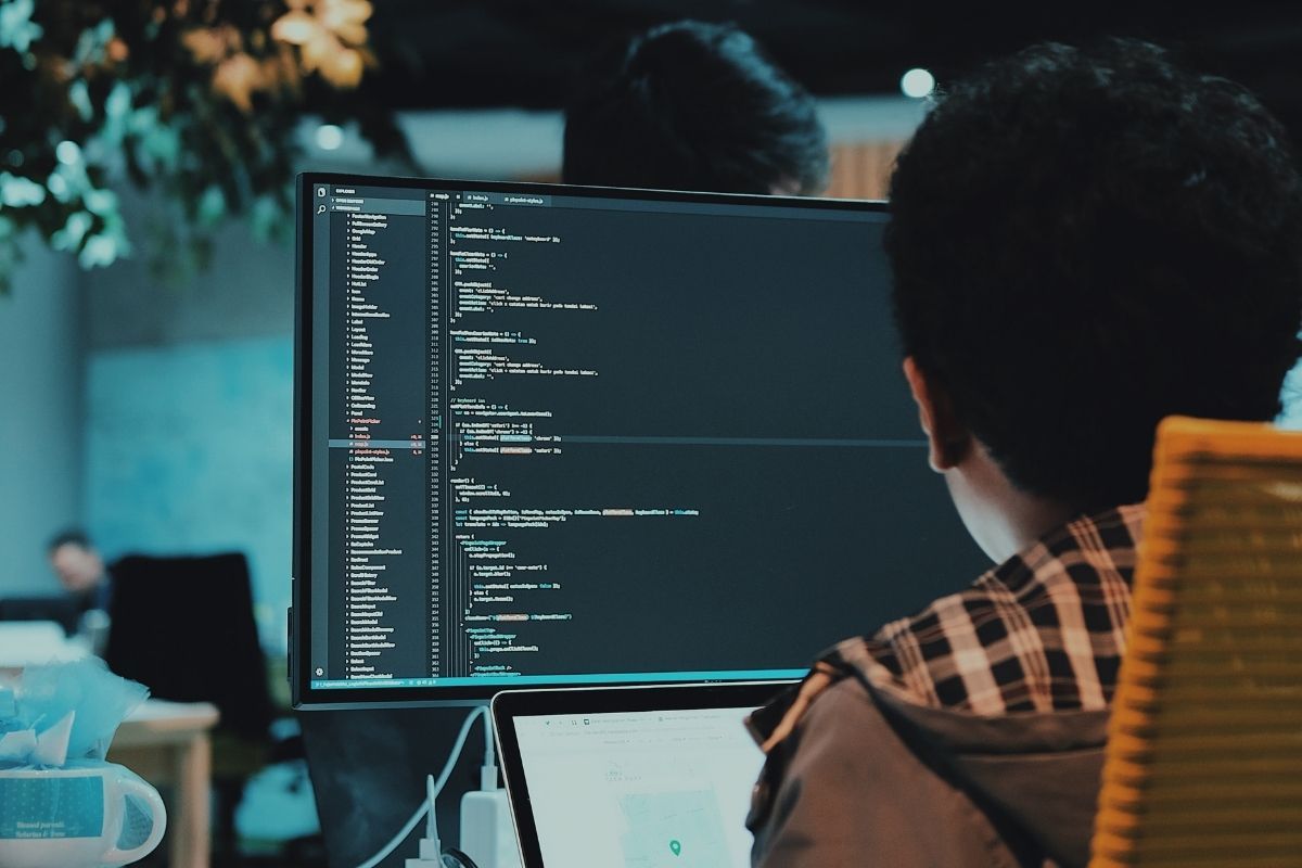 New coders in the UAE can join the Dash Venture Labs 'Startup guide for coders