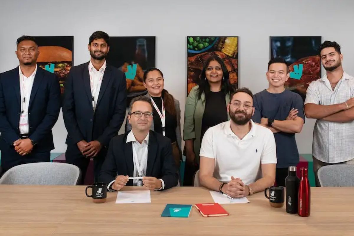 Deliveroo partners with Shredex to sustainably repurpose used rider kits