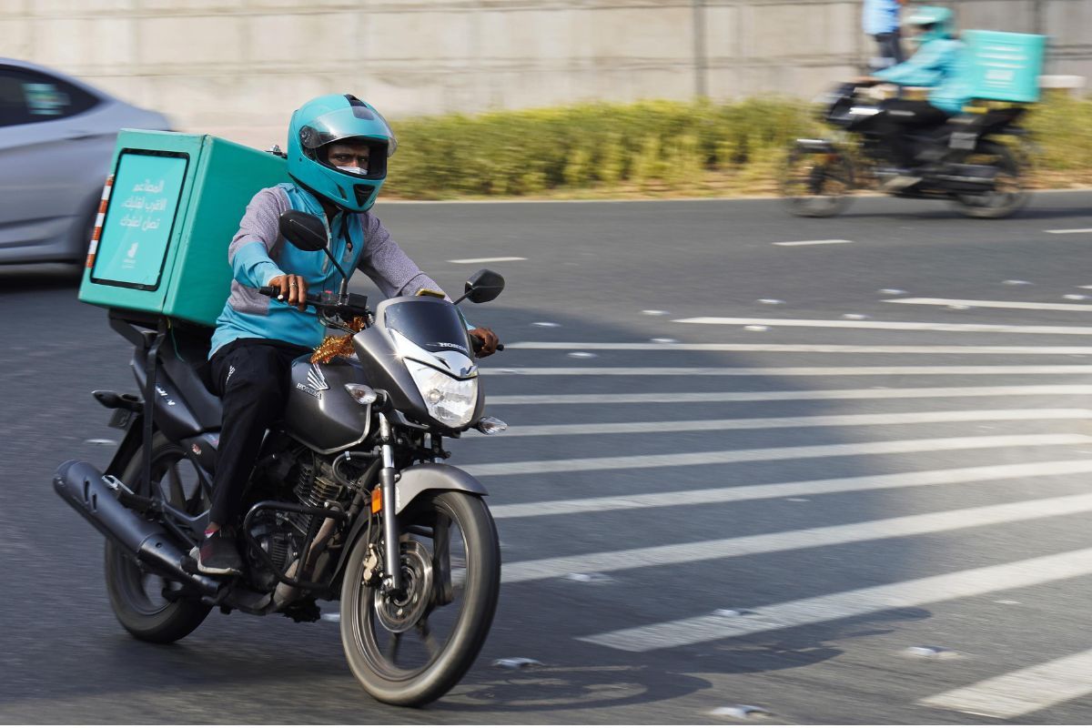 RTA announces programme to certify motorcyclists of delivery companies ...
