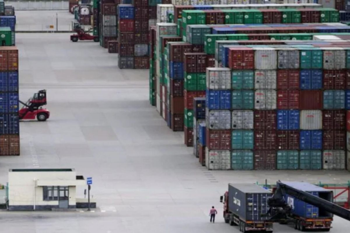 New UAE law: Attestation obligatory for import invoices worth Dh10,000 ...