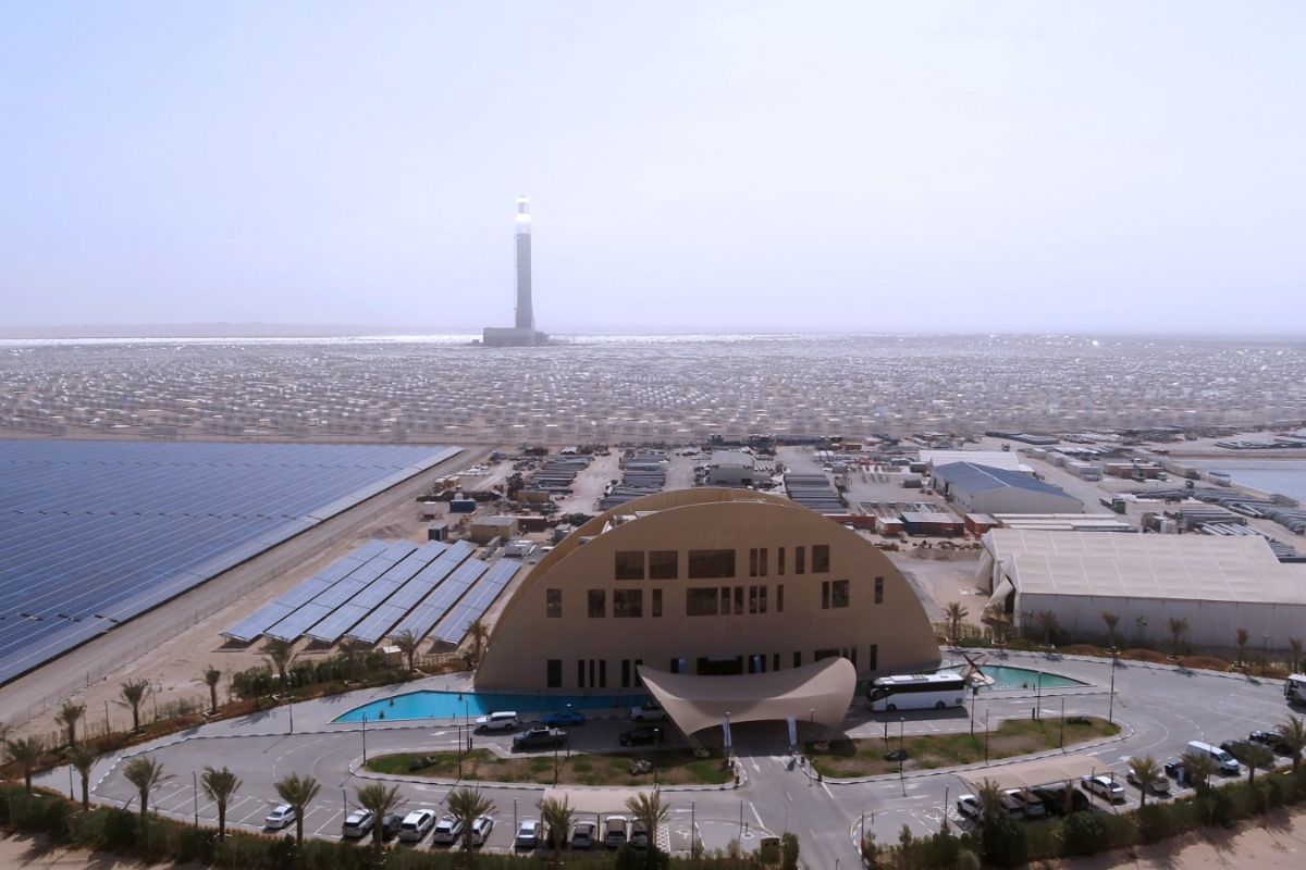 UAE making rapid progress in its solar energy projects, as it moves ...