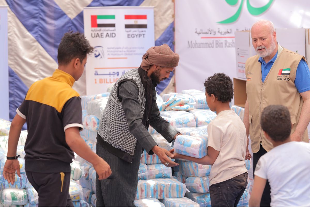 UAE continues to promote values of giving, extend a helping hand to ...