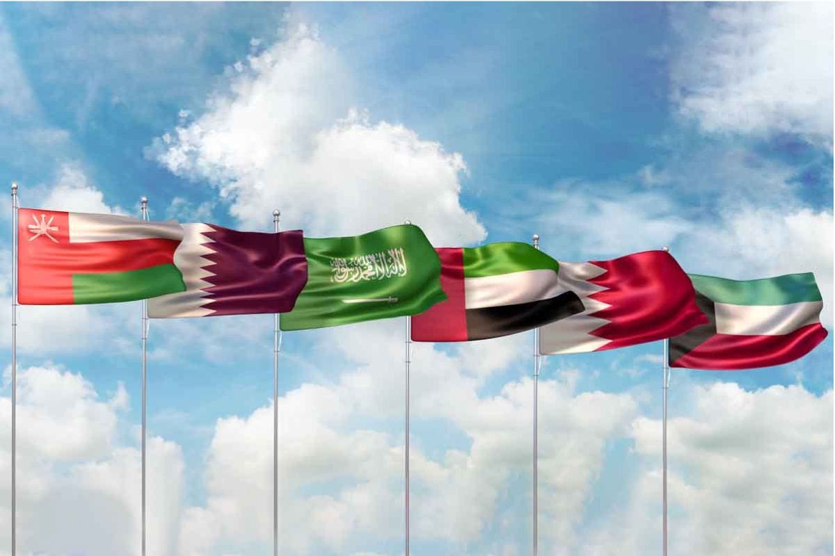 Oil Cuts Impact GCC Growth, Saudi Arabia and UAE Resilient in Non ...