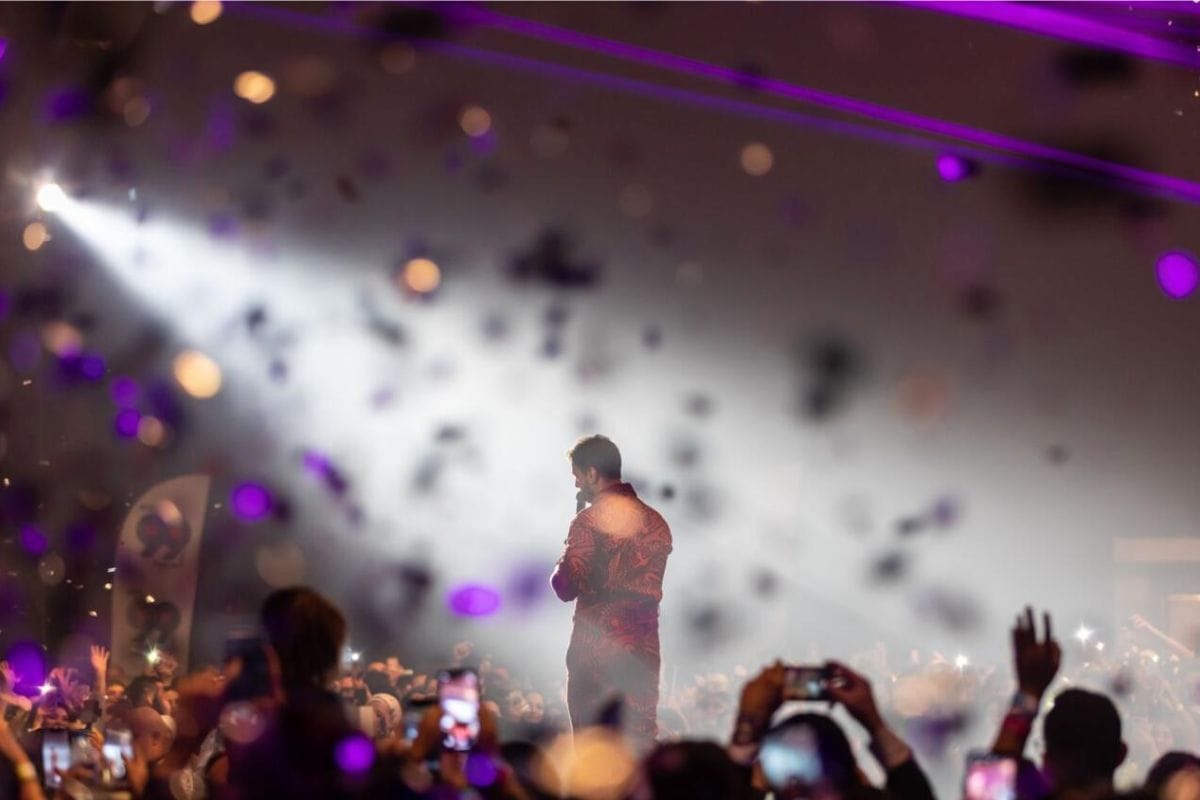 How to Enjoy Dubai Concerts on a Budget: Tips and Tricks