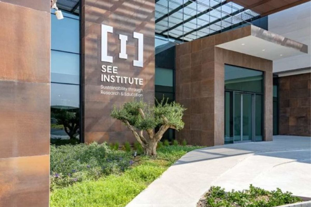 Bedayat and Hamdan Innovation Incubator Launch Emirati Tech Founder ...