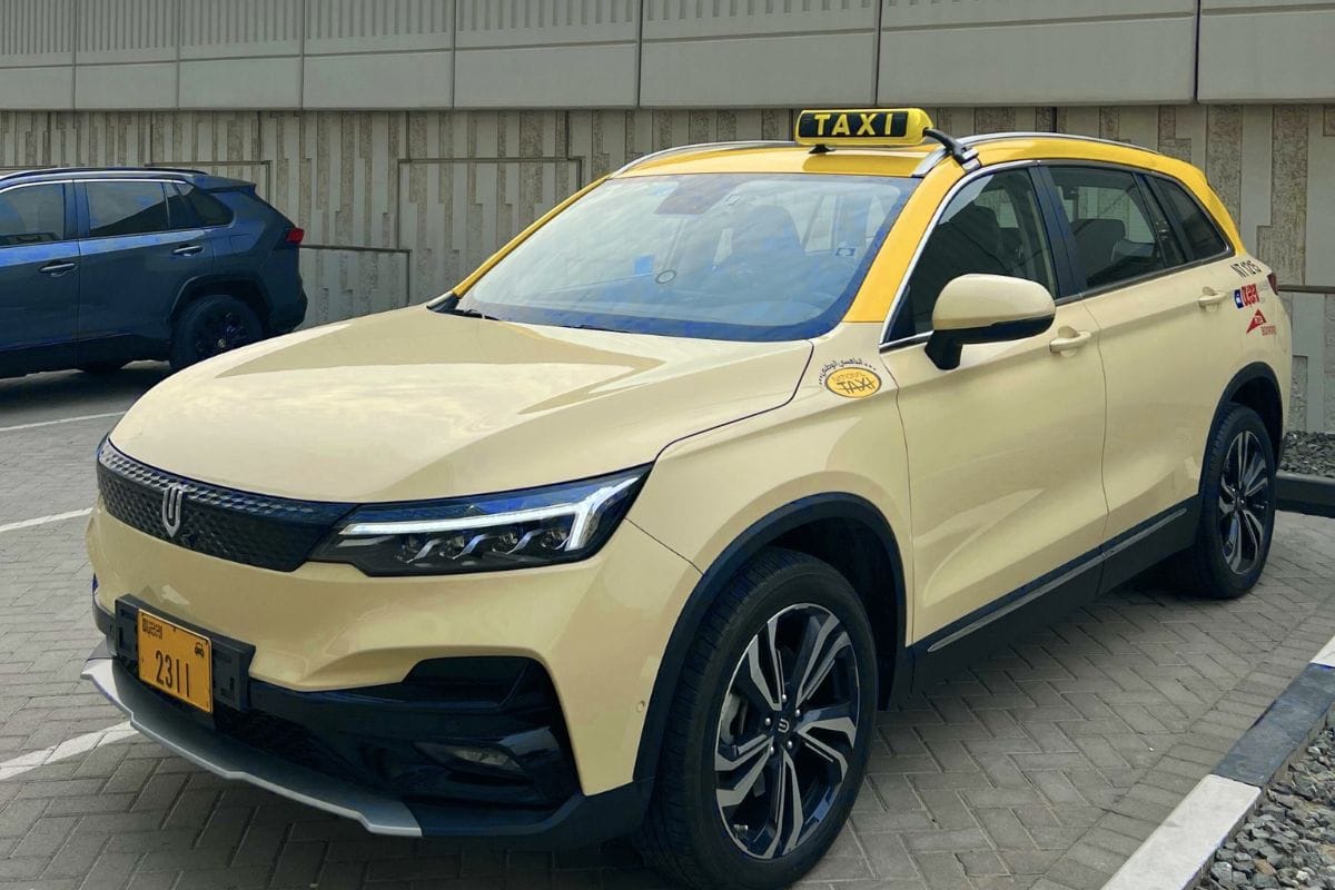 Hala Launches EV Taxi Initiative, Expands Fleet with 500 Electric Vehicles