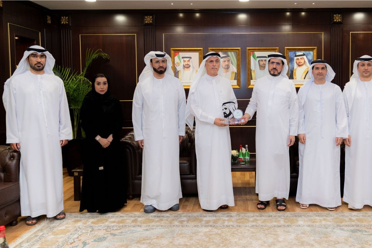 DEWA Receives Dubai Endowment Sign for Supporting Sukuk Al Waqf Initiative