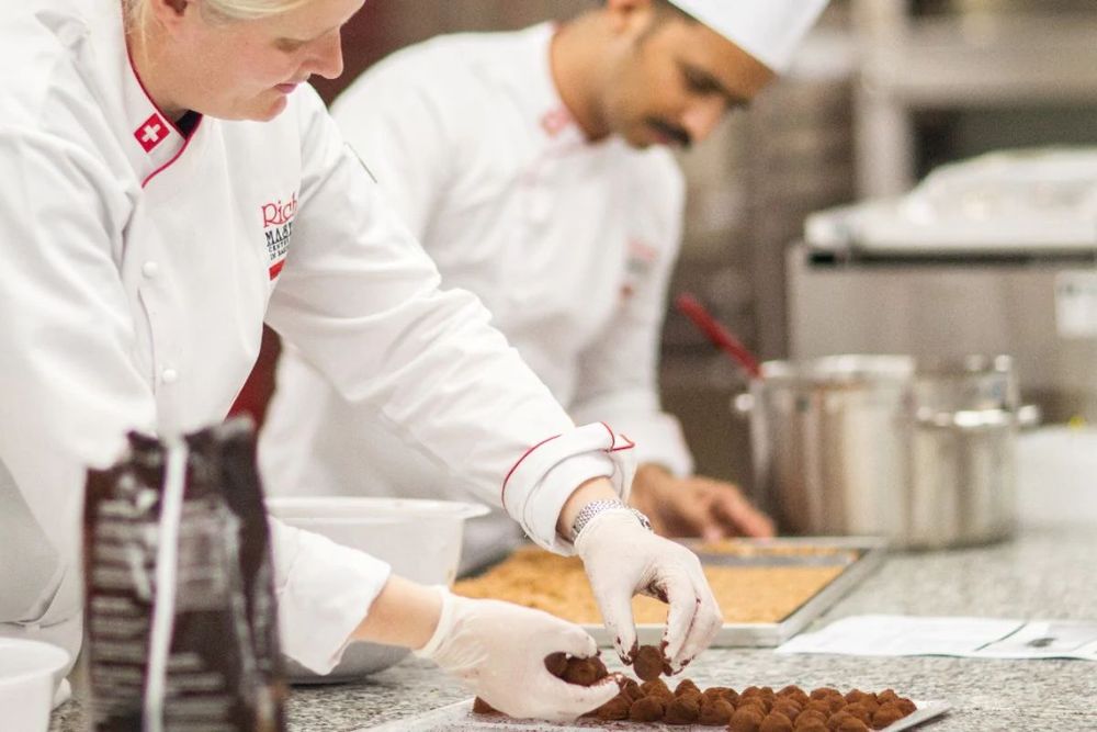 Become a master baker with The best baking classes in Dubai
