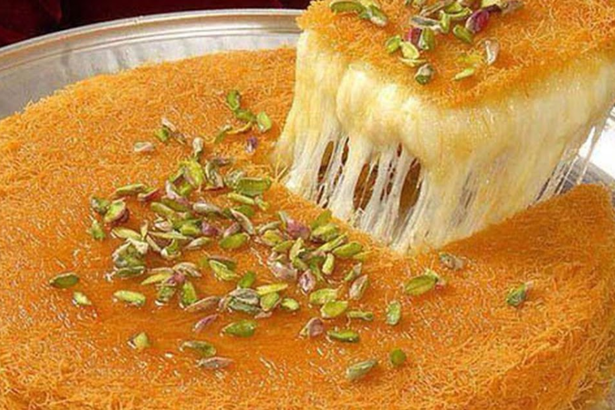 Must Try Traditional Emirati Food of Dubai