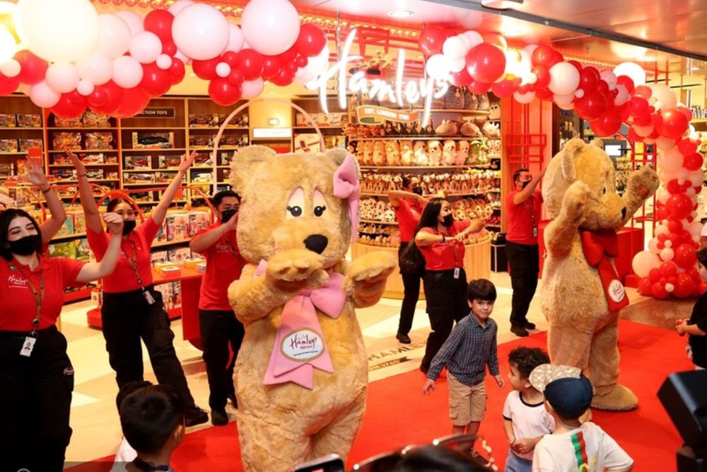 Top Toy Stores in Dubai: Hamley's, Toys R Us & More