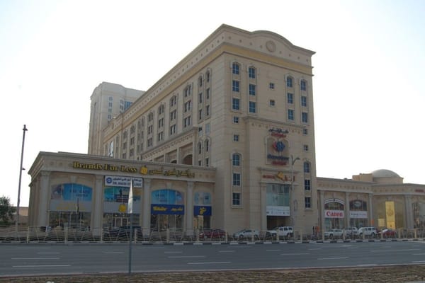 A guide to the Al Satwa area in Dubai